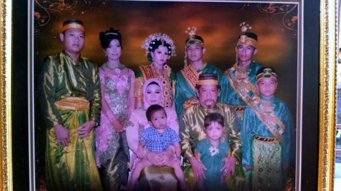 Dari Sembilan Istrinya, Puang Cambang Belum Tahu Mana yang Diutus ...