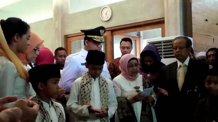 Doa Ibunda Iringi Pelantikan Anies Baswedan - TribunNews.com