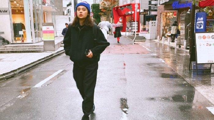 Cerita Alya Putri, Pramugari yang Banting Setir Jadi Selebgram ...