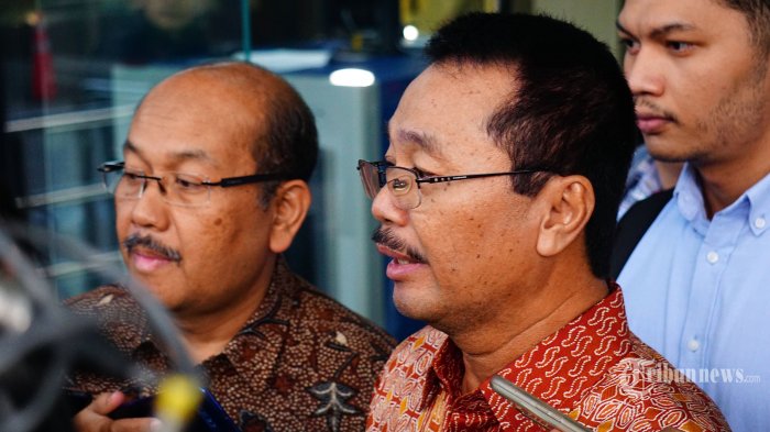 KPK Panggil Eks Dirut Petral Bambang Irianto Tersangka Kasus Mafia Migas - Halaman 2 ...