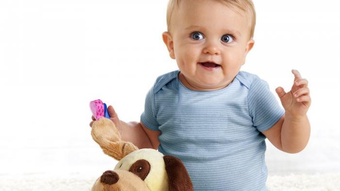 Bayi Laki Lebih Demen Main Boneka ketimbang Bayi Perempuan - TribunNews.com