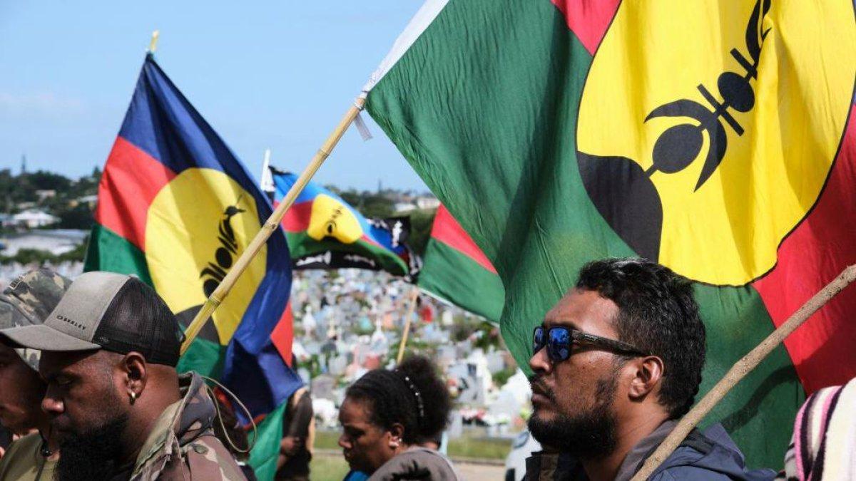 Kaledonia Baru yang dihuni ribuan penduduk keturunan Jawa ‘di ambang perang saudara’ - Halaman ...