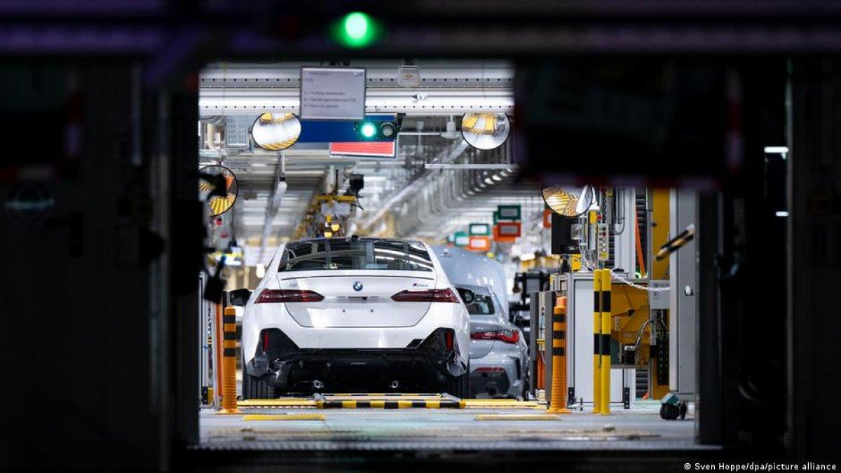 Survei: Sepertiga Perusahaan Jerman Merasa Skeptis di 2024 - TribunNews.com