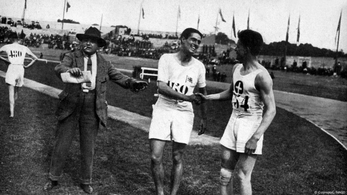 Bagaimana Paris Meralat Aib dan Bidani Kelahiran Olimpiade Modern ...