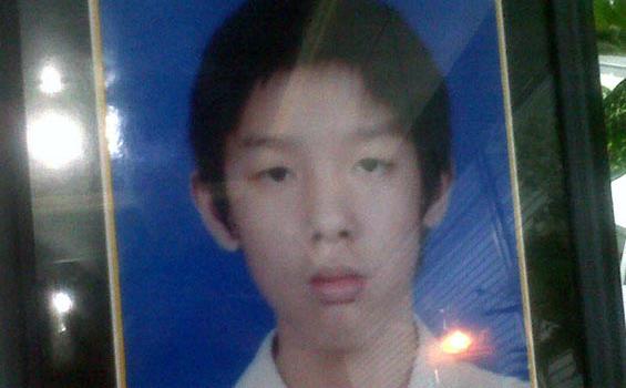 Christoper Si Pengajar Matematika yang Sabar - TribunNews.com