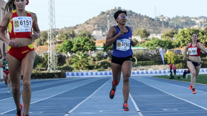 Dedeh Erawati Melenggang ke Semifinal 200 Meter Kejuaraan Dunia Masters ...