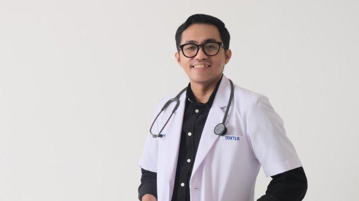 Sinergikan Pengalaman, Kebijakan, dan Organisasi, Dokter Iswanto Alumni Unhas Pimpin RSU Pekerja ...
