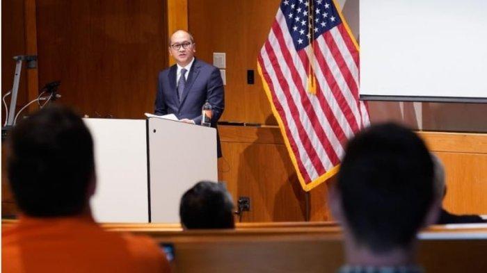 Dubes Rosan Roeslani Terima Penghargaan Henry G Bennet dari Oklahoma ...