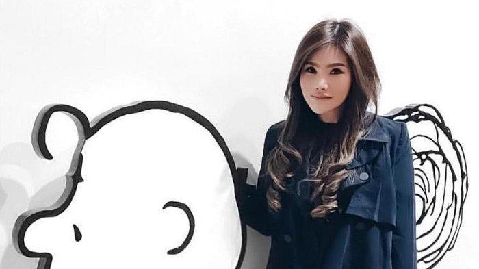 Selebgram Caroline Tan Tak Mau Latah Beralih Posting Video - TribunNews.com