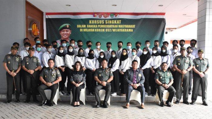 Danrem 052/WKR - Rektor IBM Asmi Tandatangani MoU, Kerja Sama Cetak SDM ...