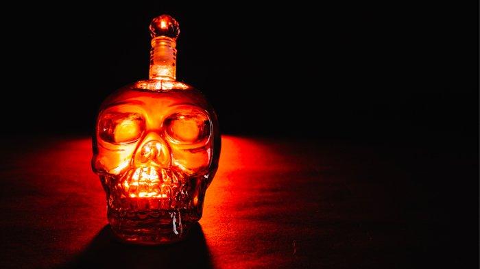 Gadis 17 Tahun Racuni Ayahnya di Bone, Campurkan Bahan Kimia ke Menu Buka Puasa - TribunNews.com