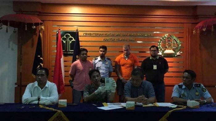 Terima Red Notice Interpol, Warga Inggris David Mueller Bakal ...