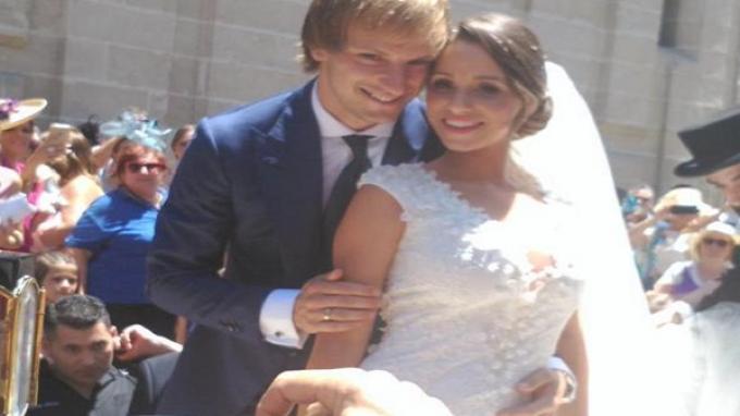 Rakitic dan Raquel Rutin Kencan Saat Libur Kerja - TribunNews.com