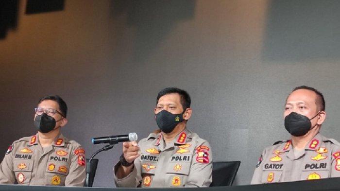 Pemudik Dari Sumatera Tujuan Jawa Diimbau Tidak Berhenti di Rest Area KM 57 Tol Jakarta-Cikampek ...