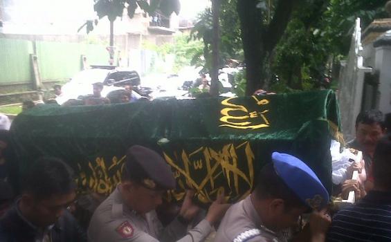 Akbar Tandjung: Firman Gani Sosok Polisi Pegang Komitmen - TribunNews.com