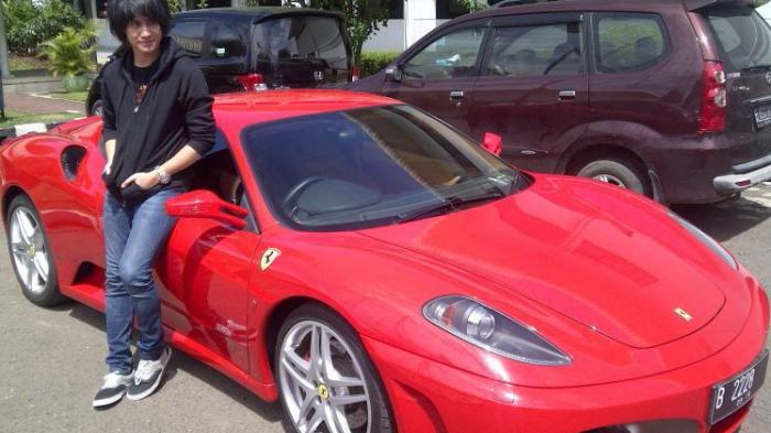Kevin Aprilio Beli Ferrari Rp 3,5 Miliar Pakai Duit Pribadi ...