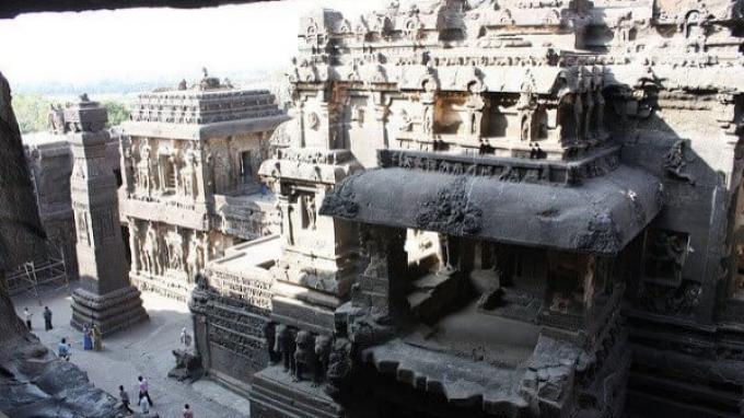 4 Kuil Paling Misterius di India, Ada yang Merupakan Hasil Ukiran ...