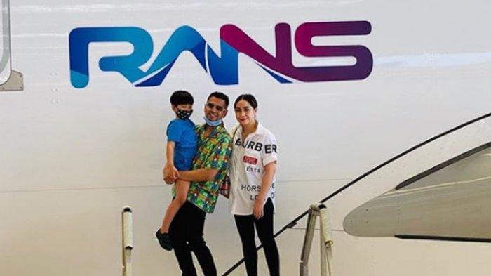 Logo RANS Entertainment Milik Raffi Ahmad Terpampang di Badan Pesawat ...