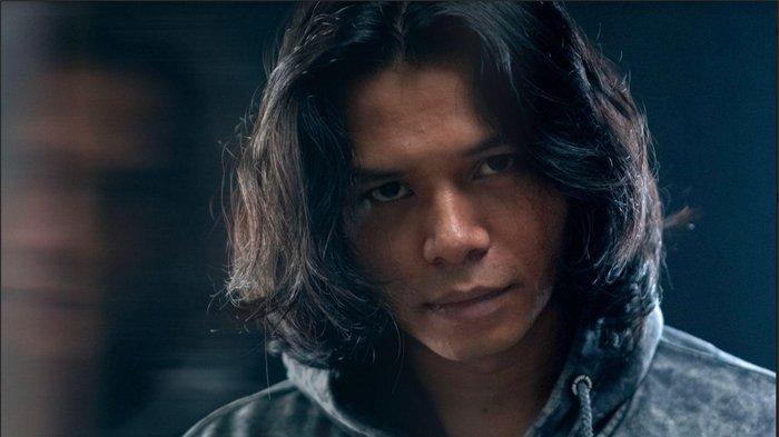 Vokalis Band Engage In Vengeance Matheo In Rio Isi Soundtrack Film ...