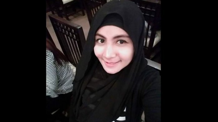 Nadia, Perempuan Cantik Ini Ditemukan Tidak Bernyawa di Kamar Kos ...