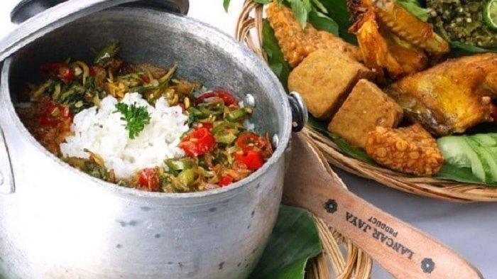 5 Kuliner Khas Garut Ini Cocok jadi Menu Sarapan, Icip Soto Ayam Garut ...