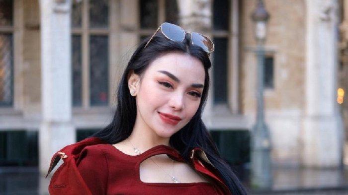 Rahasiakan Urusan Asmara, Model Natalie Wenas: Tunggu Saja, Nanti Tiba ...