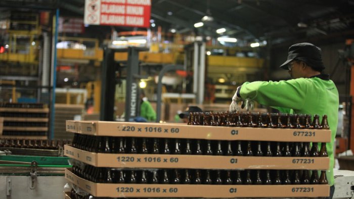 Pabrik Botol Ini 14 Tahun Pakai Gas Bumi PGN - TribunNews.com