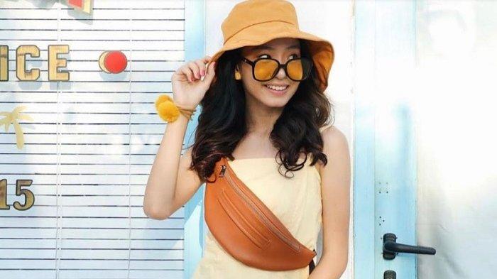 Phoebe Paris Rilis Lagu 'Be You', Ajak Pendengarnya Mencintai Diri ...