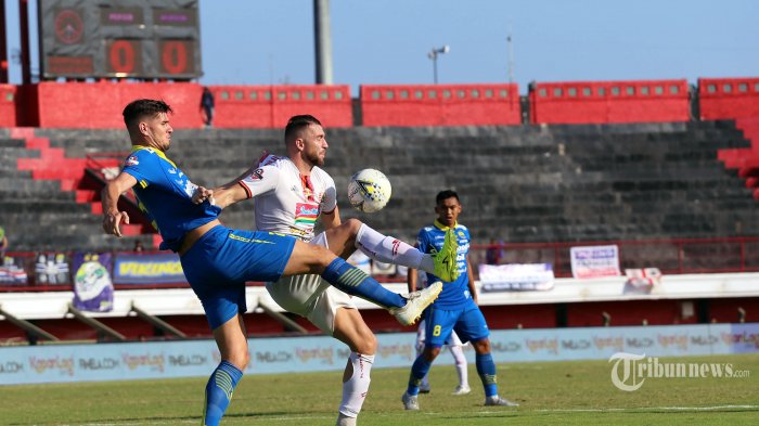 Pendapat Bek Asal Belanda Terkait Laga Persib Vs Persija - TribunNews.com