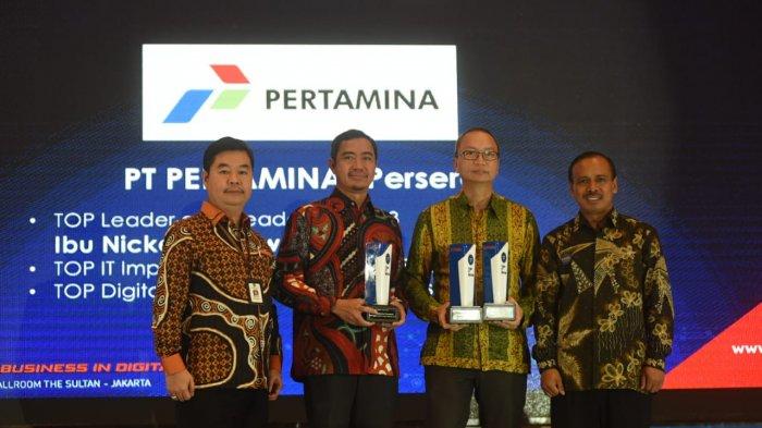 Direktur Utama Pertamina TOP Leader in IT Leadership 2018 - TribunNews.com