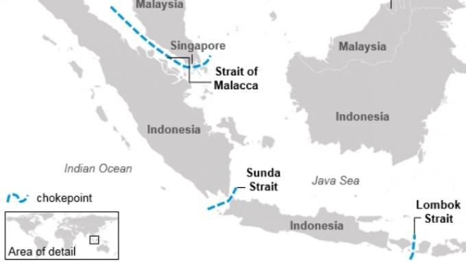10 Selat Terbesar di Dunia: Selat Malaka Urutan Pertama, Selat Lombok ...