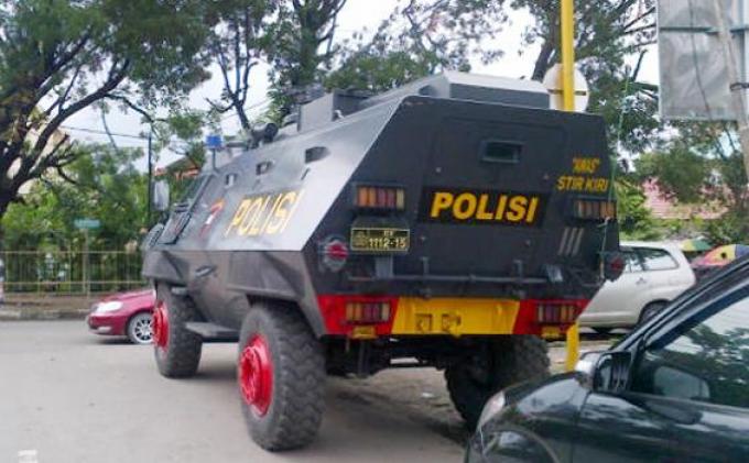 Mobil Baracuda Milik Polisi Sisir Palopo - TribunNews.com