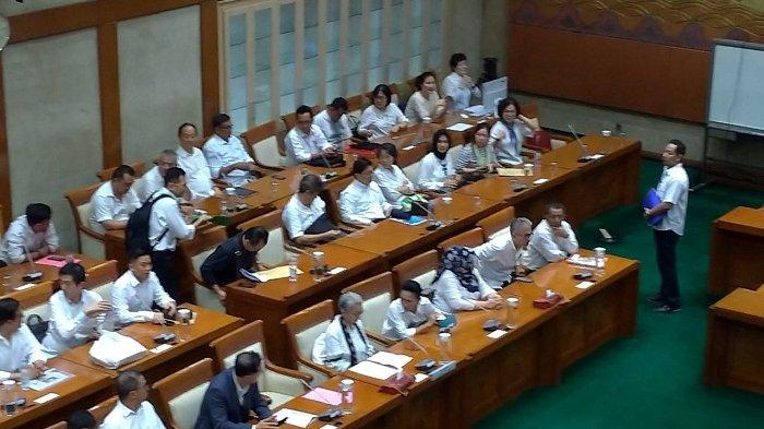 Andre Rosiade Sarankan Komisi VI DPR Segera Gelar Rapat dengan Menteri ... Andre Rosiade Sarankan Komisi VI DPR Segera Gelar Rapat dengan Menteri ...