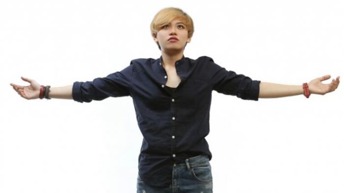 Rael Luncurkan Single Album Setelah Sibuk Manggung di Kafe - TribunNews.com