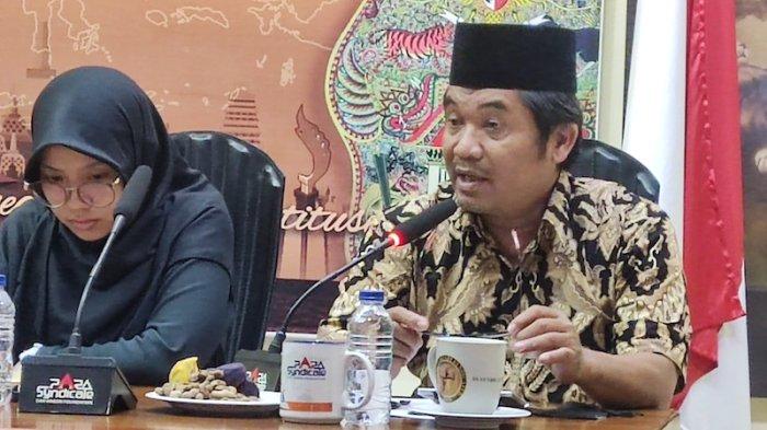 Jokowi Dukung Prabowo, Pengamat Sebut Ganjar Pranowo Malah yang Diuntungkan - TribunNews.com