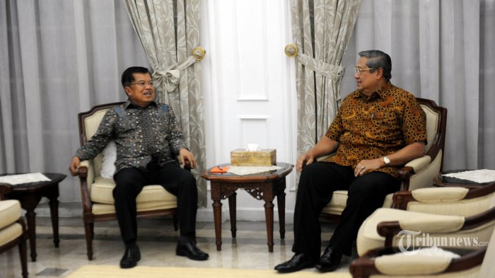 Alasan SBY 'Turun Gunung' Bahas Aksi 4 November Masih Misteri, Tapi ... Alasan SBY 'Turun Gunung' Bahas Aksi 4 November Masih Misteri, Tapi ...