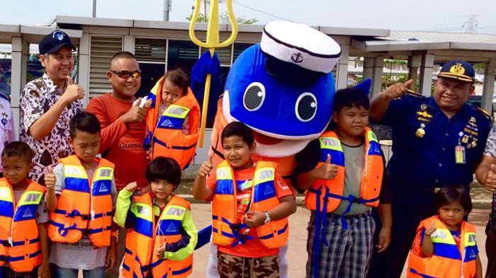 'Si Bombang', Maskot Keselamatan Pelayaran - TribunNews.com