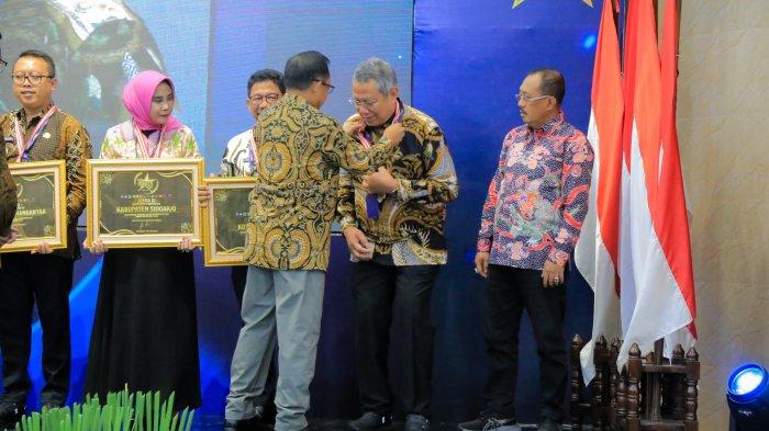 Pemkot Tangsel Raih Penghargaan Penerapan SPM, Wali Kota: Kita Beri Pelayanan dan Taat Aturan ...