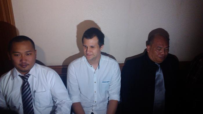 Soal Tidak Menafkahi Istri, Stuart Collin: Biar Risty Aja yang ...