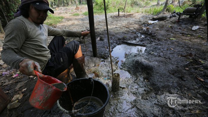 Bawa 15 Ton Minyak Sulingan ke Jakarta, Juroni Diupah Rp 9 Juta ...