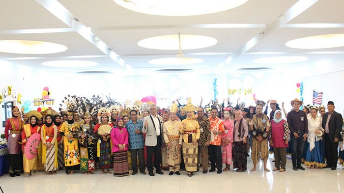 Menjadi Generasi Muda Bangsa yang Berbudaya - TribunNews.com