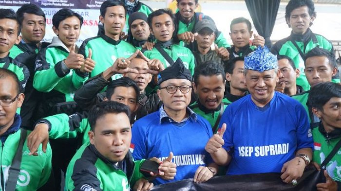 Zulkifli Hasan Dapat Gelar Asep dari Komunitas Asep Asep se Indonesia ...