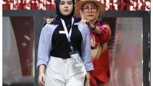 Cerita Lexsya Veni Kukuh Tekuni Profesi Model Meski Tak Dianggap Anak ...