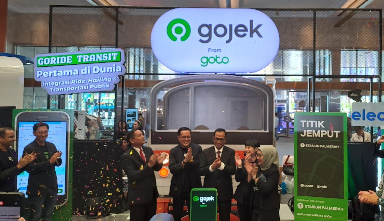 Luncurkan Layanan Gojek Terintegrasi dengan KRL, GoTo Berharap ...