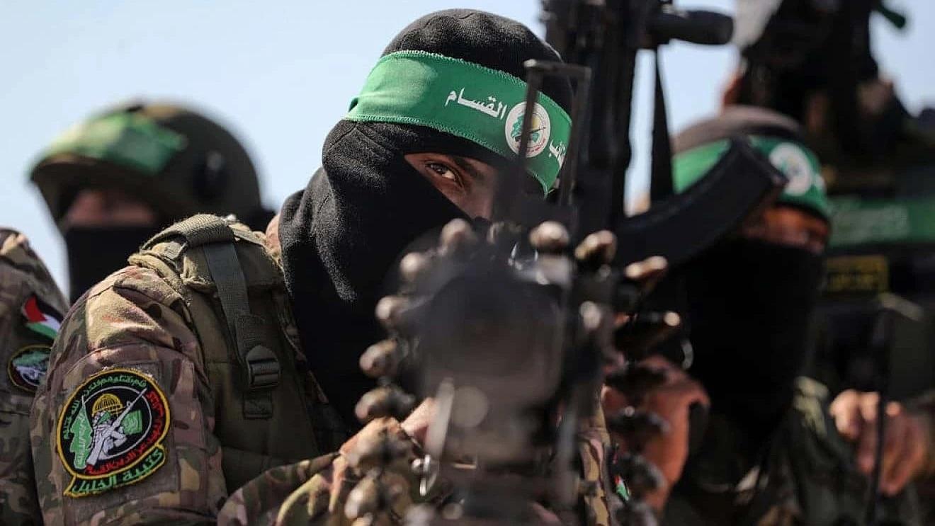 Brigade Al-Qassam Ledakkan Rumah Berisi 15 Tentara Israel, Jebak dan ...