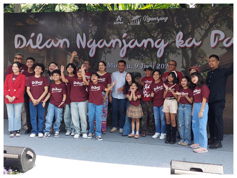 Malea Emma Pertama Kali Ke Bandung untuk Syuting Dilan 1983 Wo Ai Ni ...
