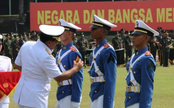 Gagahnya Prajurit Taruna Akademi Saat Dilantik Panglima TNI (Foto ...