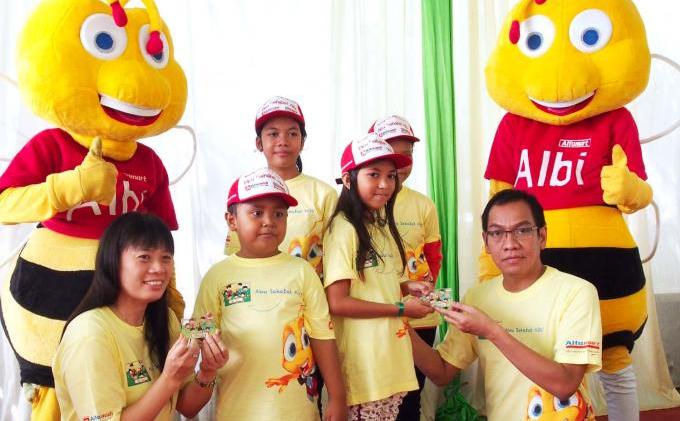 Alfamart Alfamidi Luncurkan Albi Card - TribunNews.com