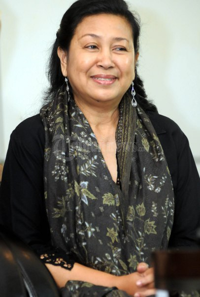 RATNA RIANTIARNO, ANGGOTA JURI IMA 2011 (B), Foto 1 #1061 - TribunNews.com