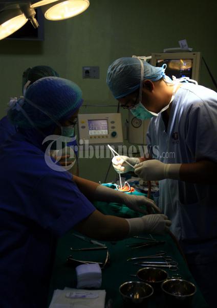 Operasi Bibir Sumbing Gratis, Foto 5 #9962 - TribunNews.com